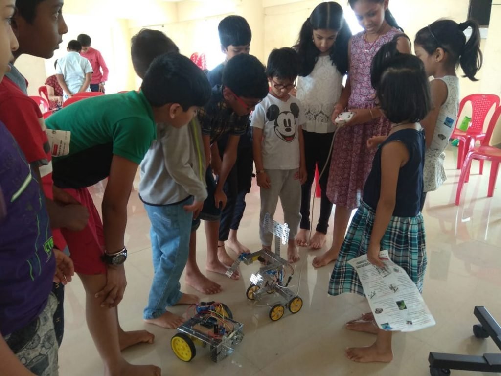 Photos/Video | UniFirst Robotics